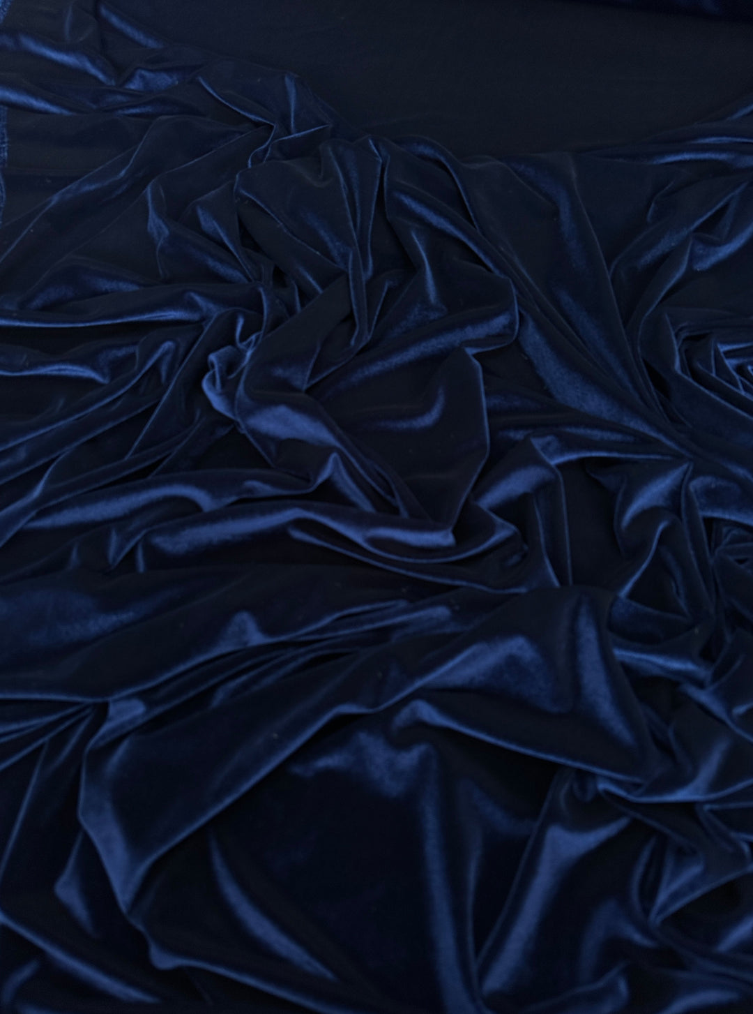 Navy Stretch Velvet – KikiTextiles
