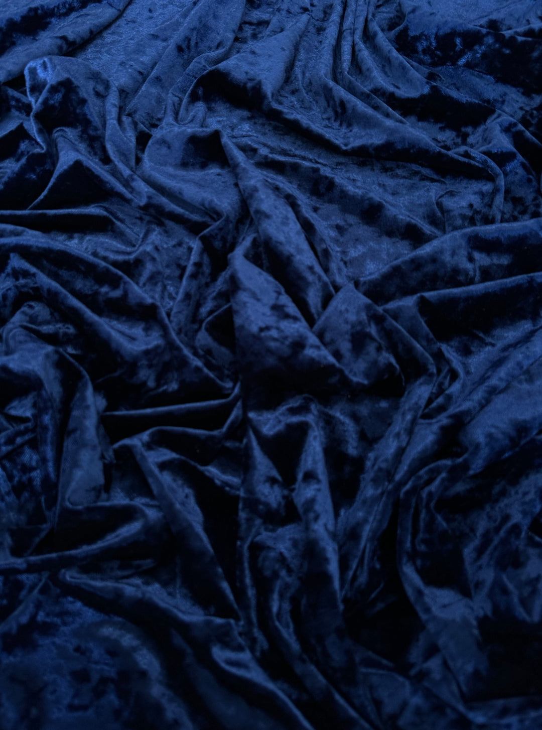 Navy Stretch Crushed Velvet – KikiTextiles