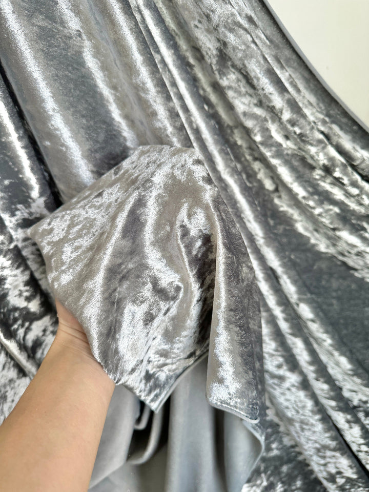 Silver Stretch Crushed Velvet – KikiTextiles