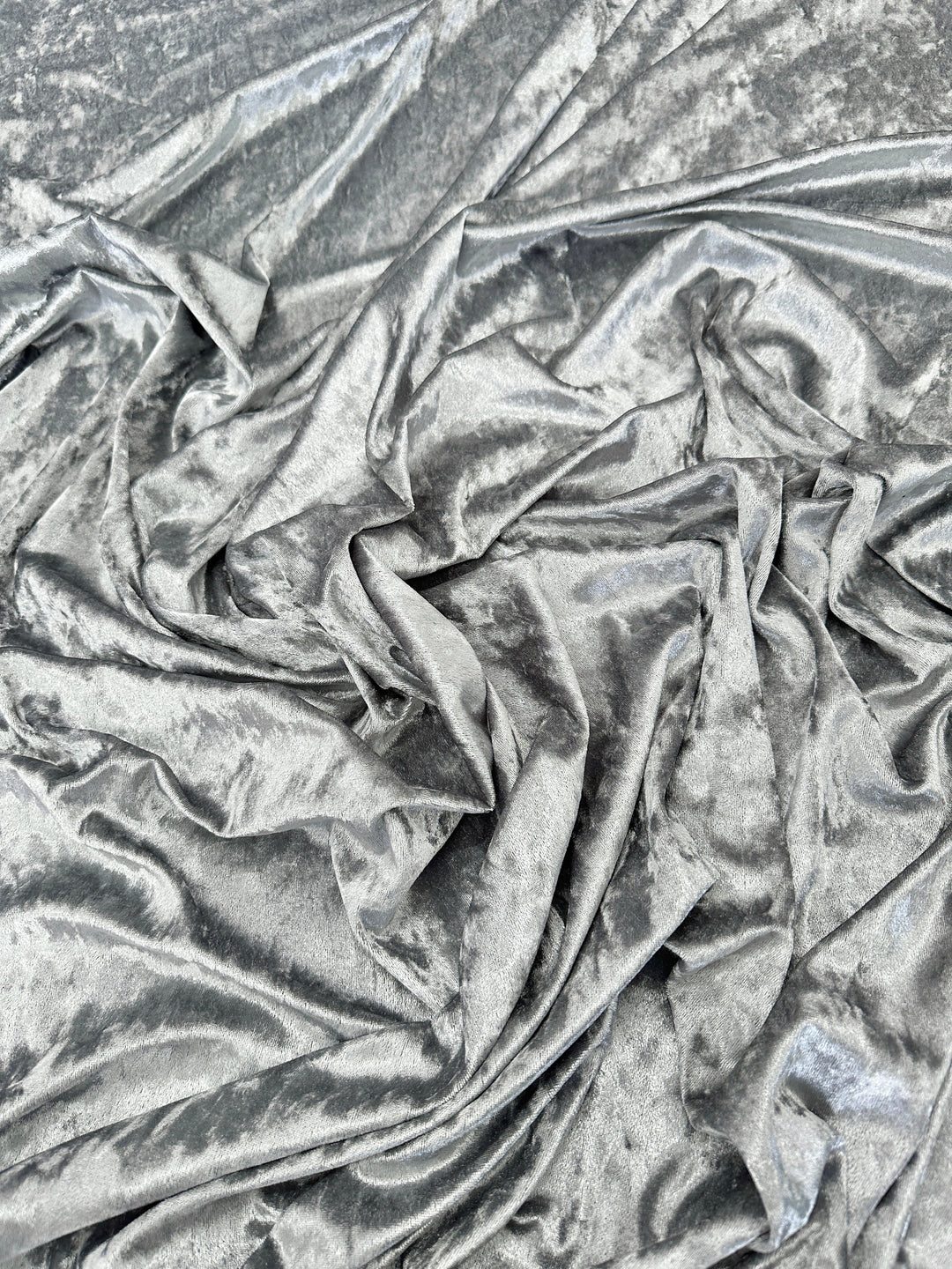 Silver Stretch Crushed Velvet – KikiTextiles